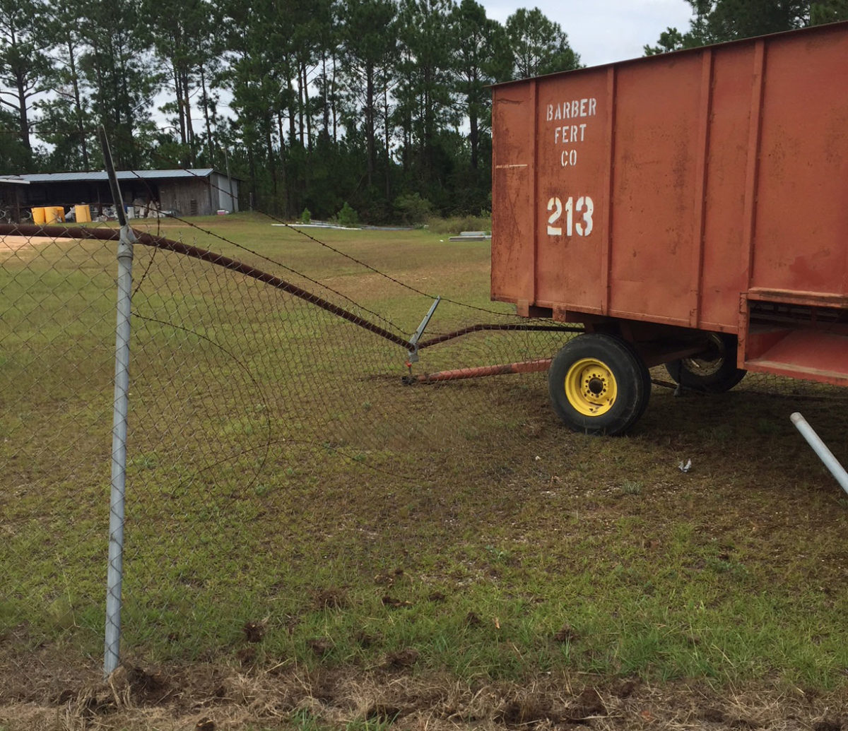 Runaway Peanut Trailers Collide with Fence – Sowegalive